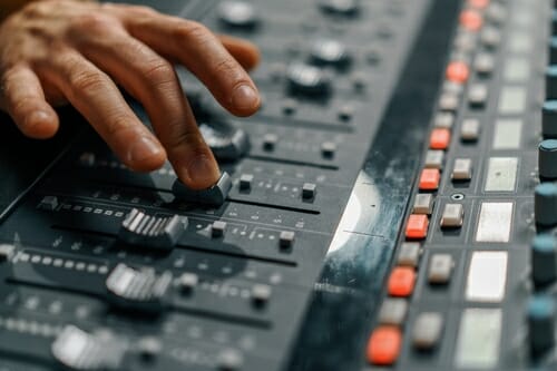 Achieving High-Quality Audio in Conference Videography